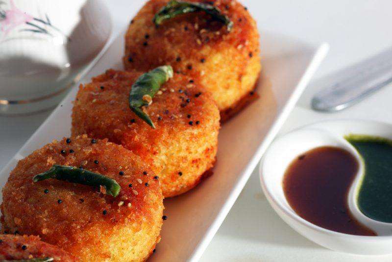 More Than Curry: 50 Delicious Snacks and Dishes From India | Food For Net