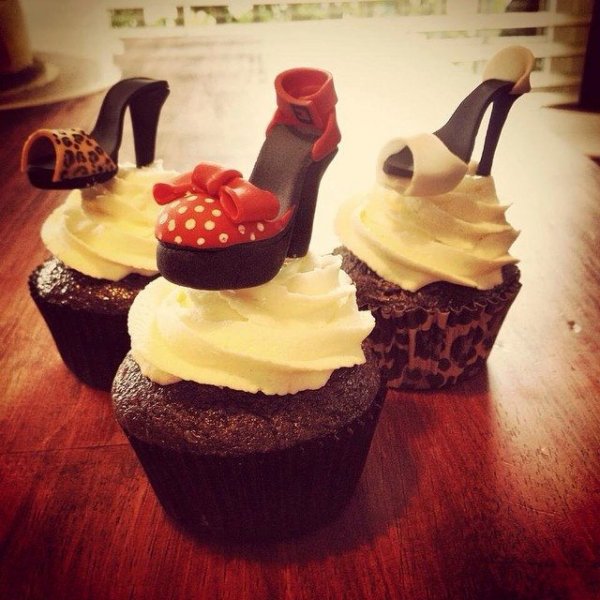47 Beautiful Fondant Cupcake Toppers That Will Leave You In Awe | Food ...