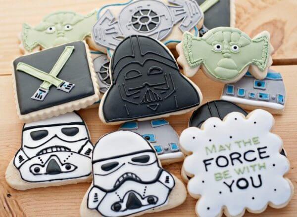 34 Great Star Wars-Themed Cookies For All The Sweet-Toothed Fans | Food ...