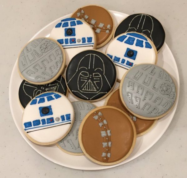 34 Great Star Wars-Themed Cookies For All The Sweet-Toothed Fans | Food ...