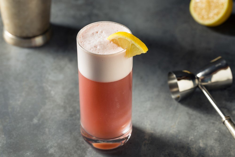 31 Roaring 20s Drinks That Will Take You Back In Time | Food For Net
