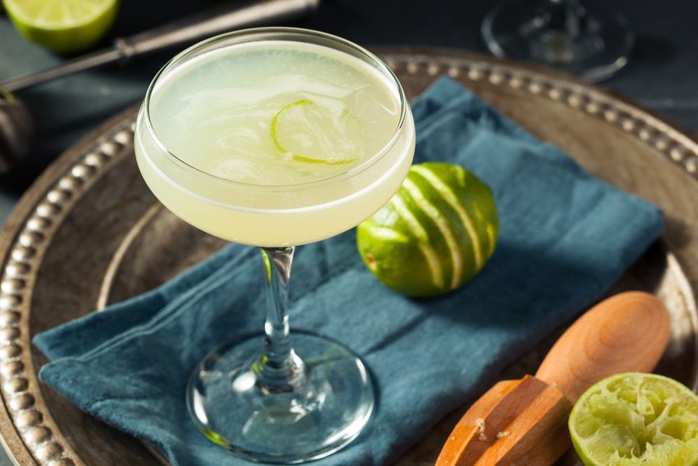 30 Milk Washed Cocktails That Show Off The Power Of This Technique ...