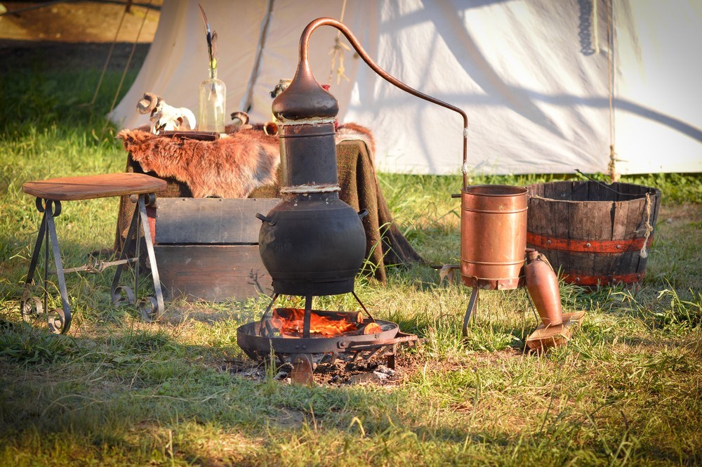 How To Make Moonshine, And What Is Legal Moonshine? | Food For Net