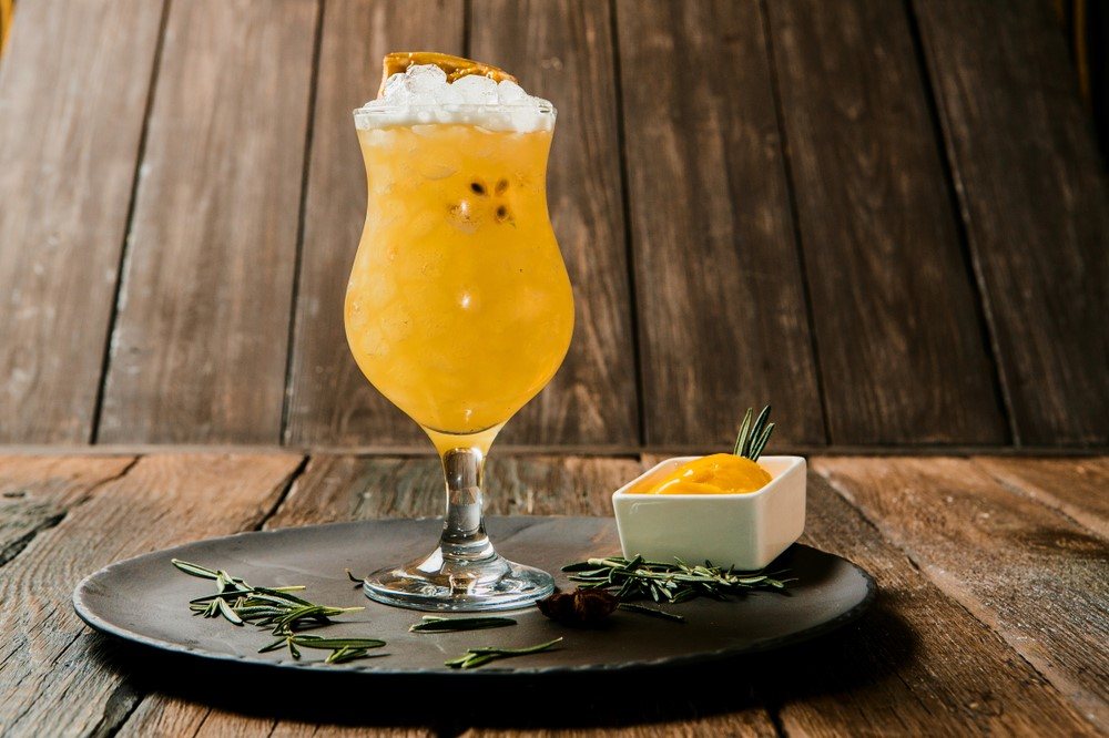 15 Holiday Whiskey Drinks That Are Fun And Delicious | Food For Net