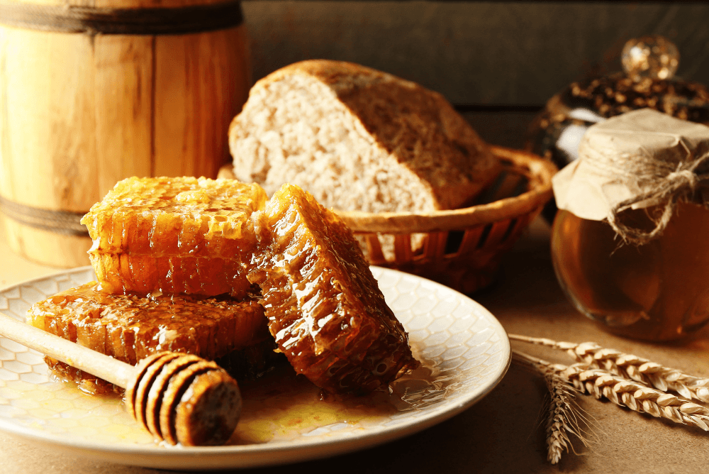 Can You Eat Raw Honeycomb? | Food For Net