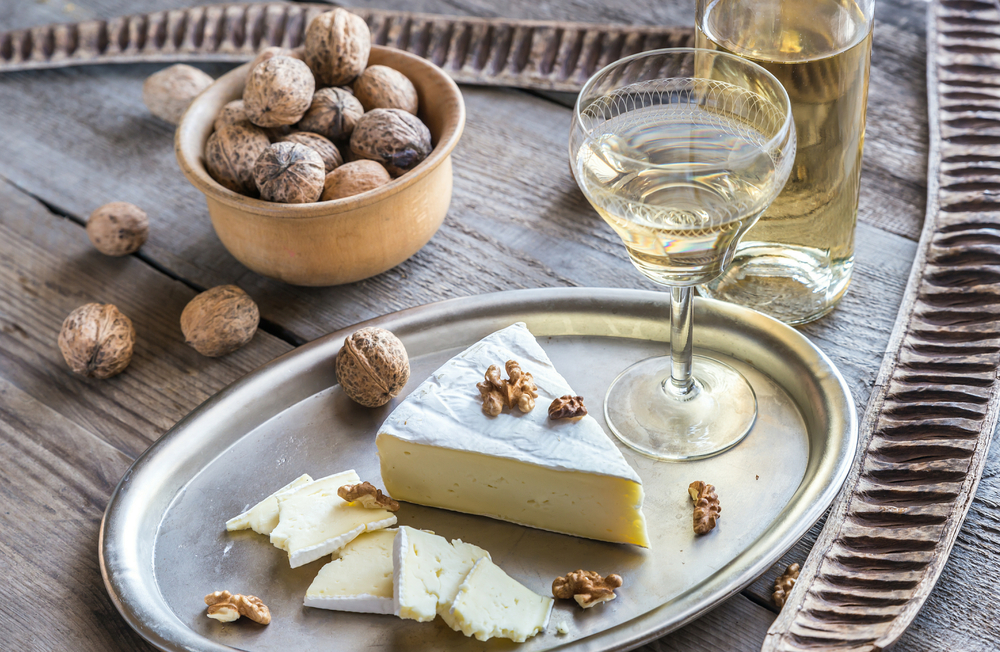 Brie Wine Pairing Suggestions And Tips | Food For Net