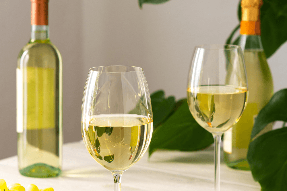 18 Types Of White Wine To Expand Your Palate | Food For Net