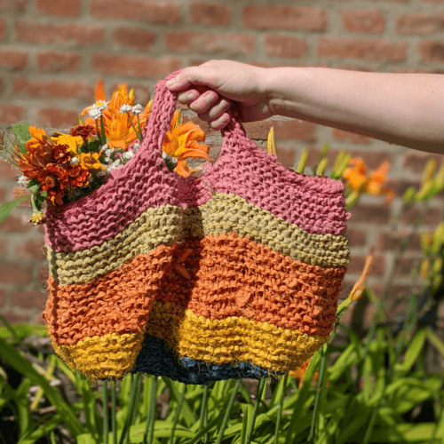 Top 9 Knitting Subscription Boxes for Knitters of All Levels | Food For Net