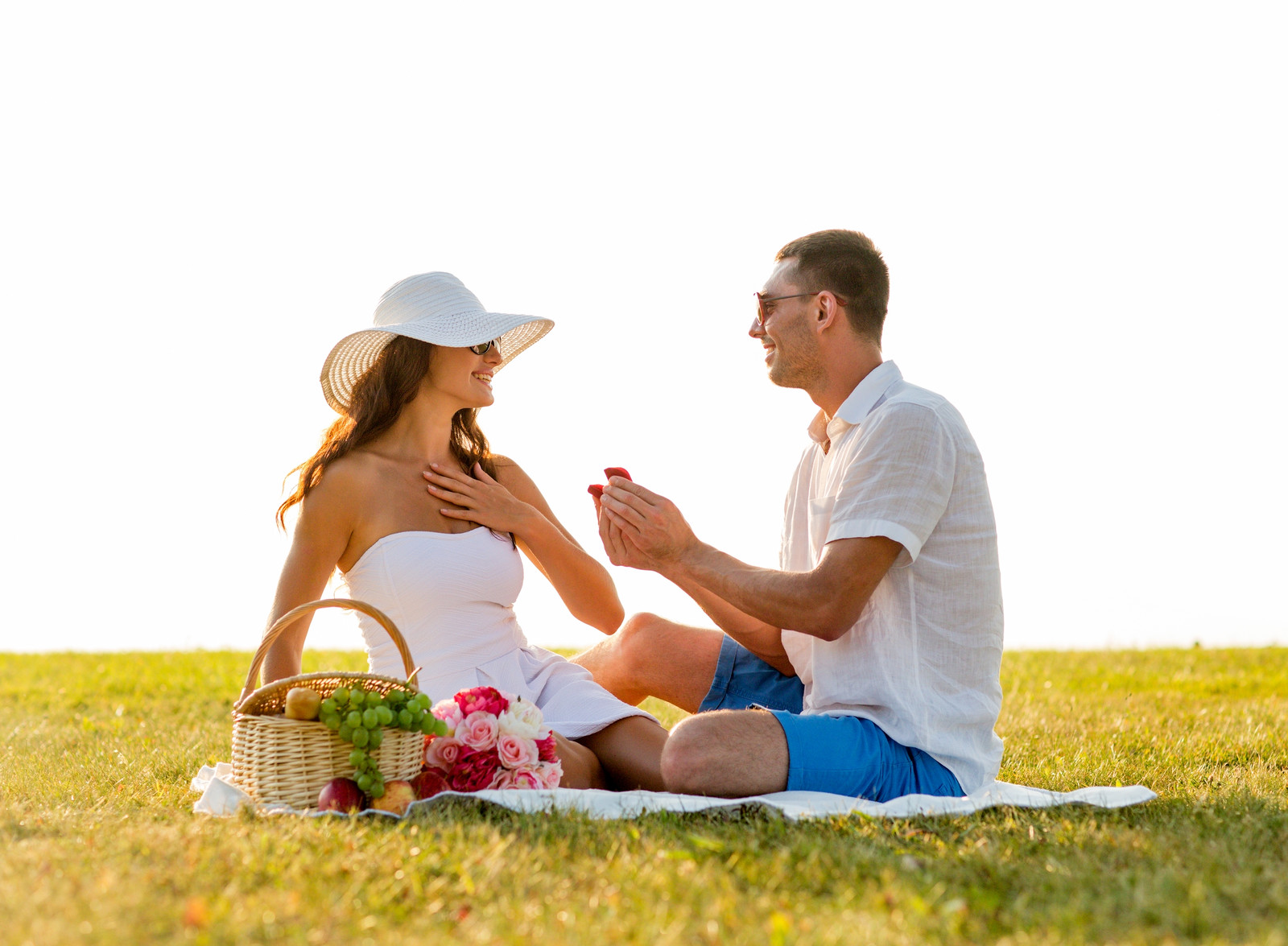 Top 15 Picnic Foods For A Date Plus Tips on How to Have the Perfect ...