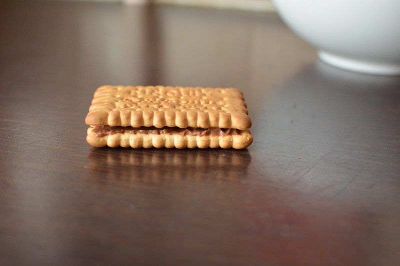 Quick & Easy Chocolate and Mascarpone Biscuit Salami | Food For Net