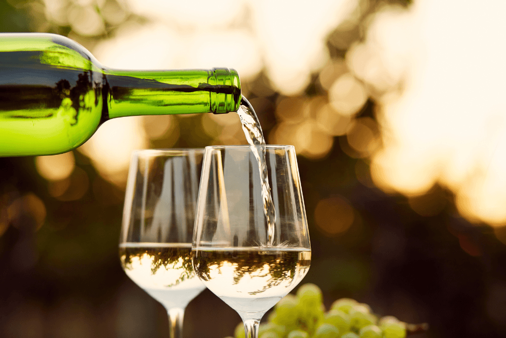 18 Types Of White Wine To Expand Your Palate | Food For Net