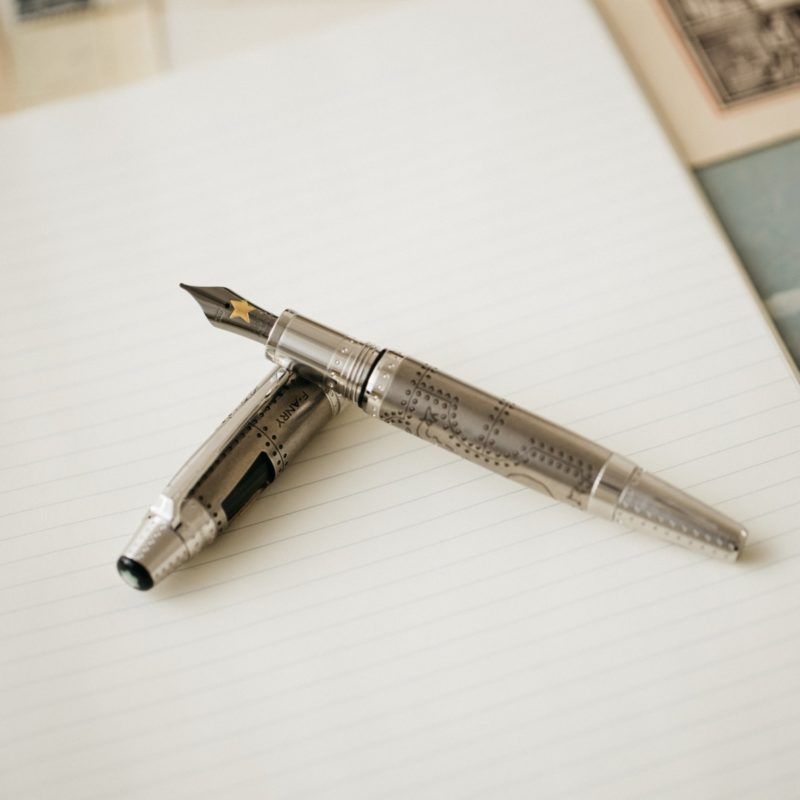 6 Incredible Pen of the Month Subscription Boxes | Food For Net