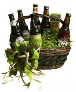 45 Beer Gift Baskets For Men To Start The Holiday Season Right | Food ...