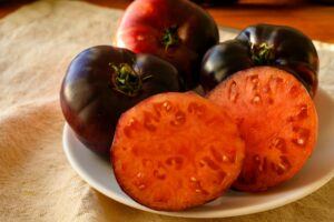 The Best Tomato Varieties For Your Home Garden | Food For Net