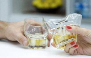 45 Unusual Whiskey Glasses To Make Sipping A Treat | Food For Net
