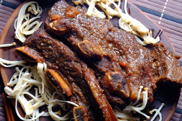 Slow Cooker Soy-Miso Glazed Beef Short Ribs | Food For Net