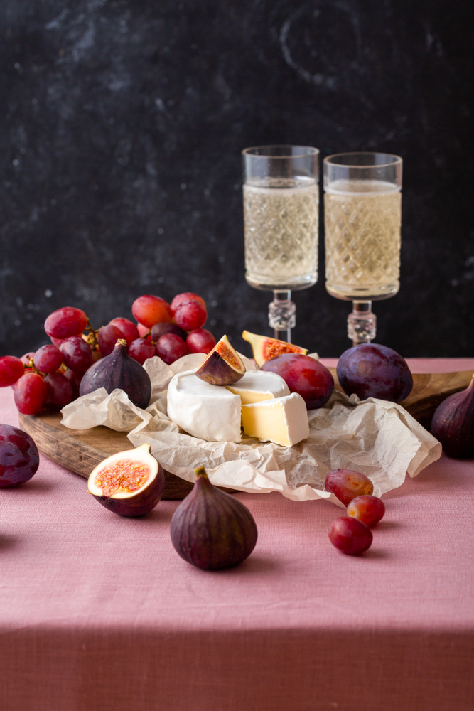 Brie Wine Pairing Suggestions And Tips | Food For Net