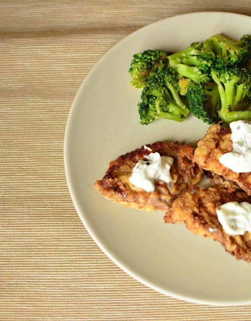 Beef Schnitzel with Broccoli and Garlic Sauce | Food For Net