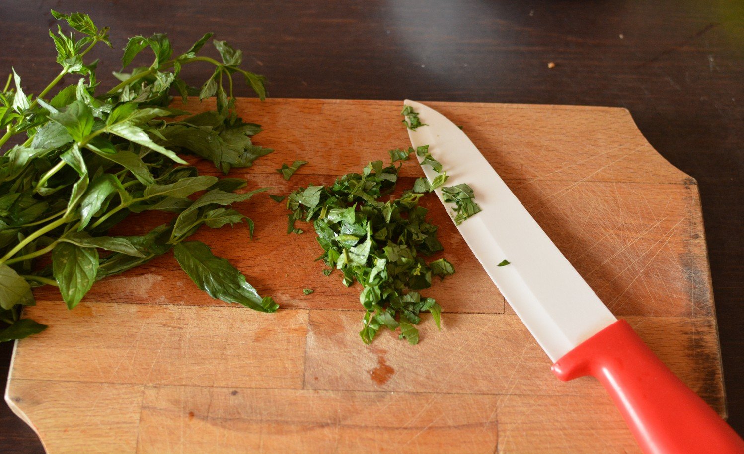 Quick Nectarine, Chia Seeds and Mint Dessert | Food For Net