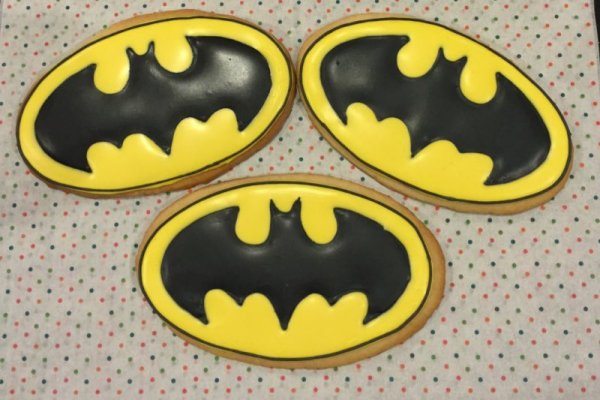26 Fun Cookies For Any Superhero Fan | Food For Net