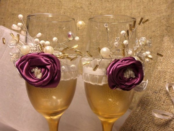 42 Custom Wedding Glassware Ideas From The Geniuses At Etsy | Food For Net