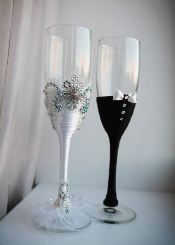 42 Custom Wedding Glassware Ideas From The Geniuses At Etsy | Food For Net